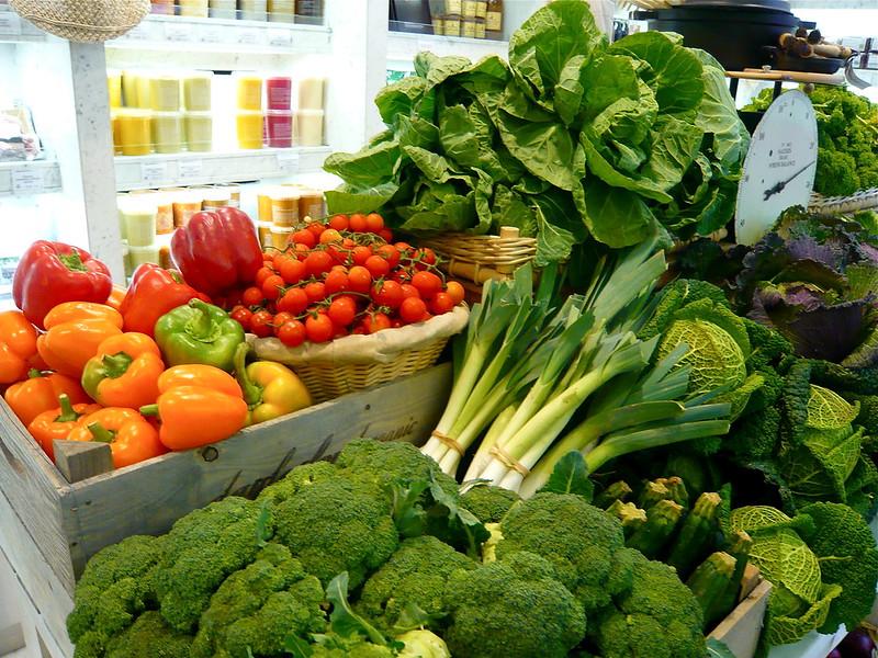 Perbedaan Sayur Organik dan Biasa Agar Kamu Nggak Bingung Saat Belanja