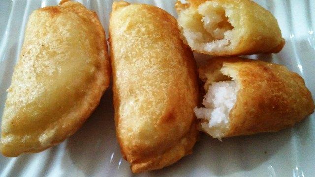 Nikmati Kejutan Gula Merah Leleh Dalam Entho Cotot, Makanan Khas Temanggung