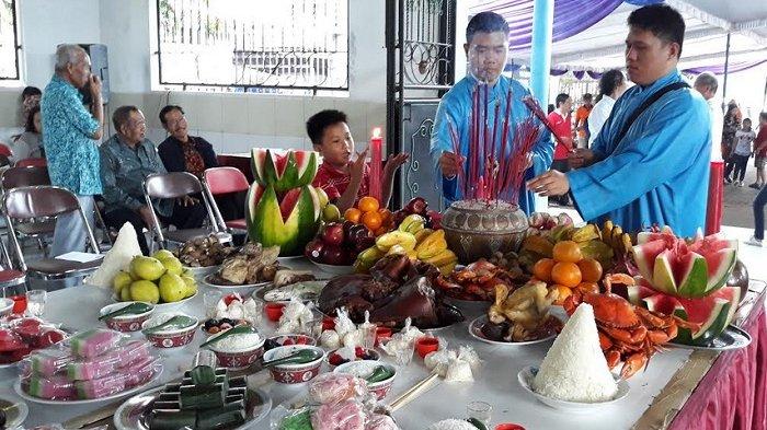 Tradisi Ching Bing, 'Nyadran' Versi Masyarakat Tionghoa