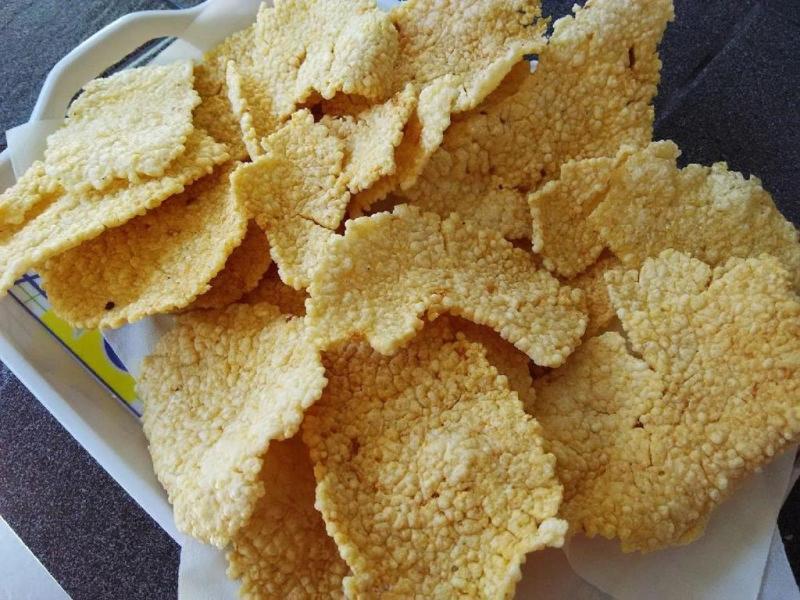 Karak Bratan Solo, Camilan Renyah dari Nasi - Inibaru Indonesia