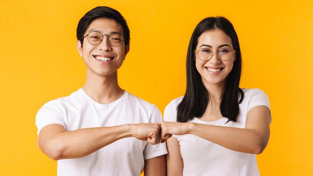 Apa yang Bikin Laki-laki Tertarik pada Perempuan Cerdas?