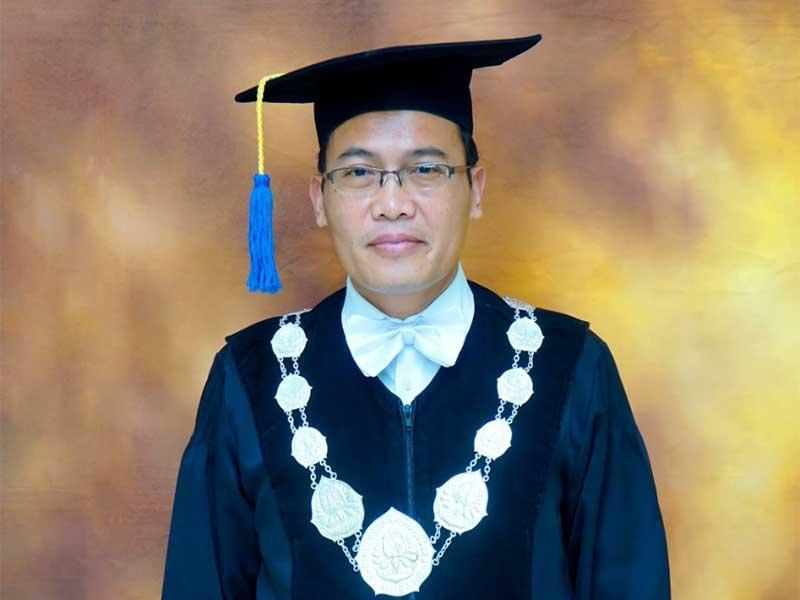 Prof Budi Setiyono, Dosen FISIP Undip Semarang yang Kini Jadi ...
