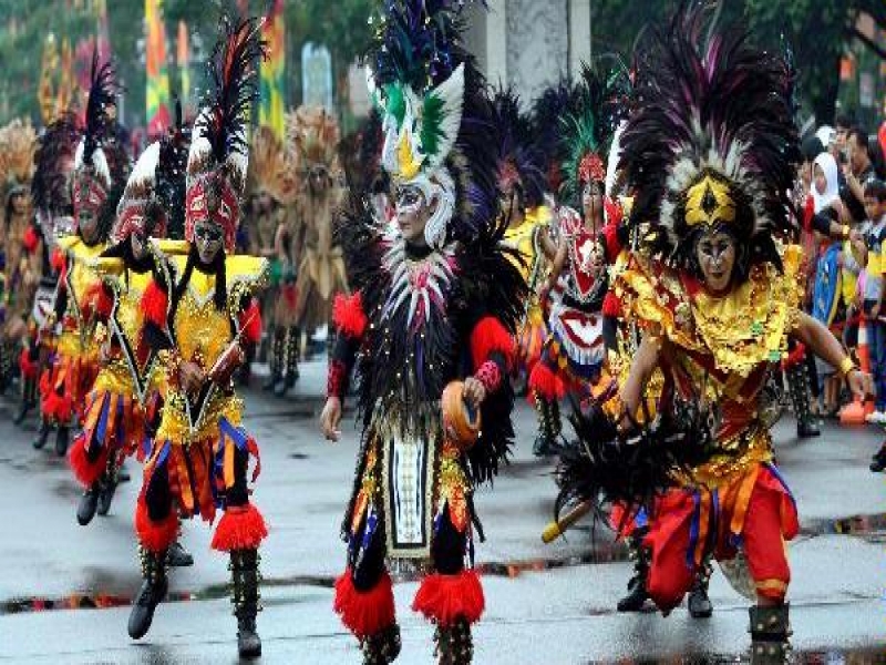 Topeng Ireng , Tarian Silat, dan Syiar Islam